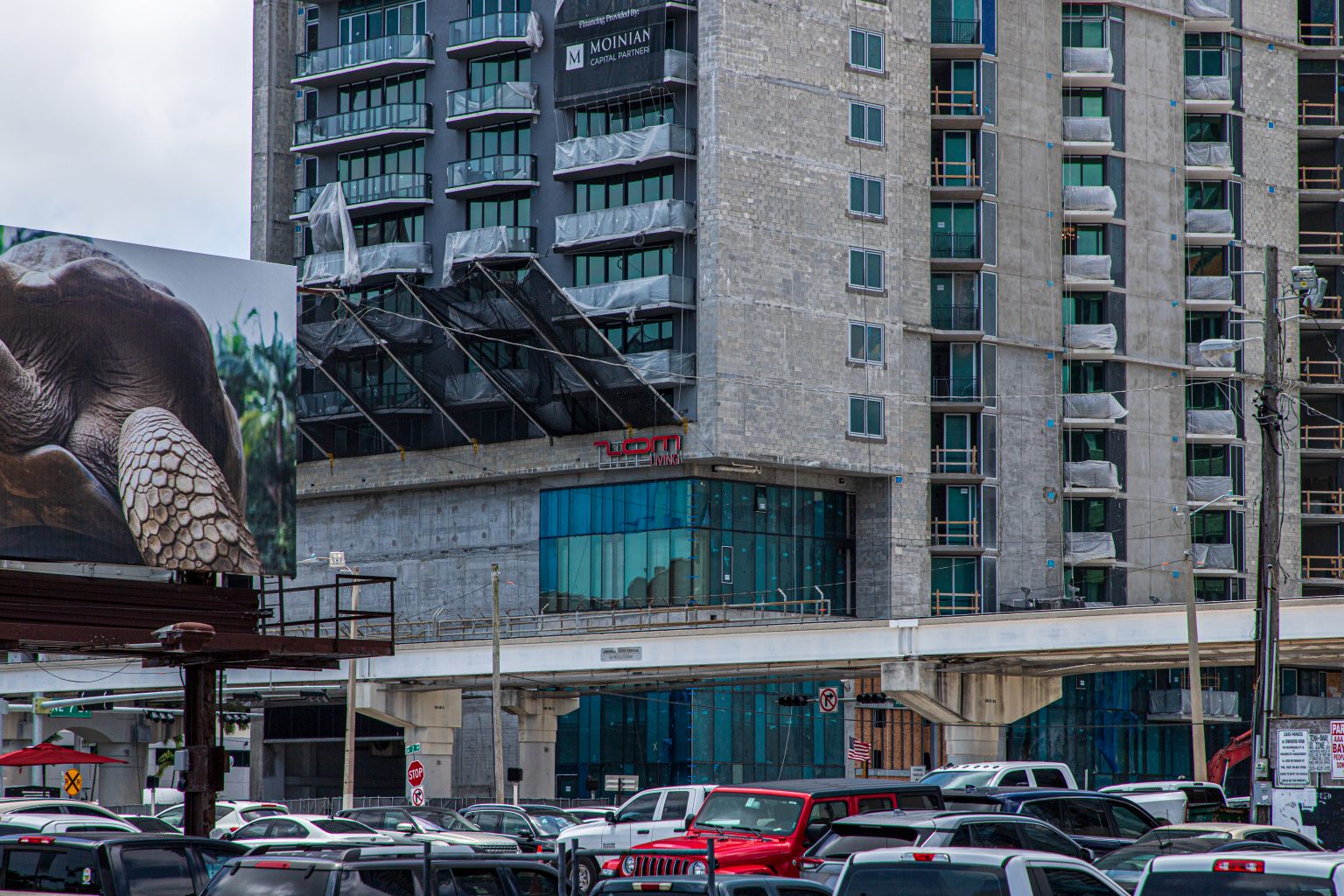 Construction Continues On Bezel At Miami Worldcenter In Downtown Miami ...