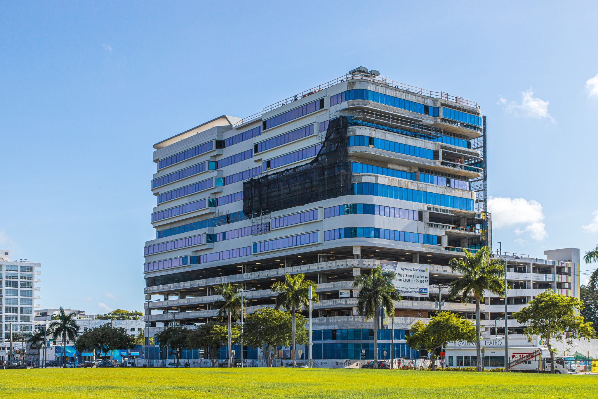 Exterior Work Progresses On The Gateway At Wynwood In Miami - Florida YIMBY