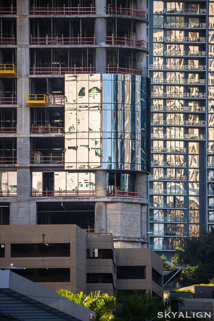 830 Brickell's Glass Façade Installation And Vertical Ascent Continues ...