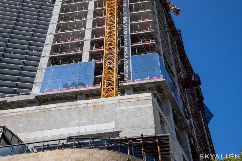 830 Brickell's Glass Façade Installation And Vertical Ascent Continues ...