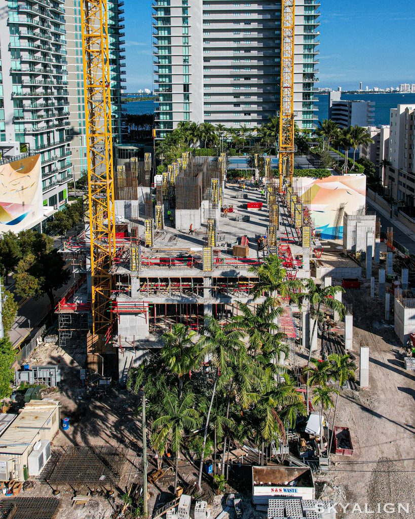 Metro Edgewater's Concrete Superstructure Continues Ascent At 452 NE ...