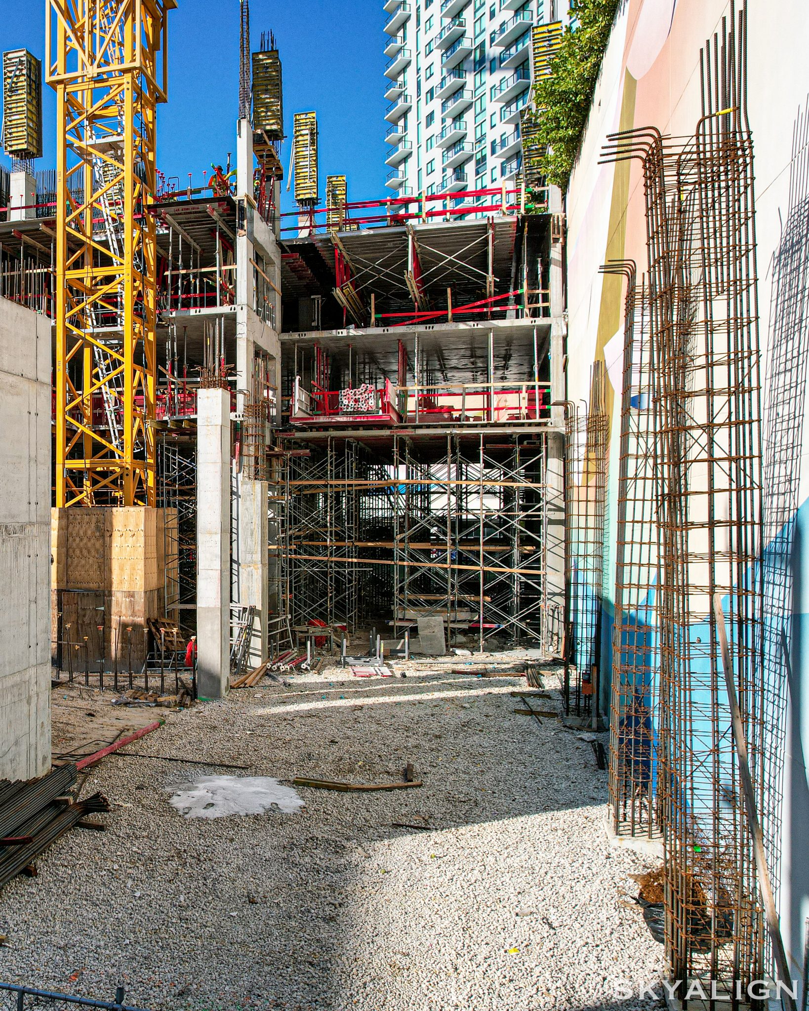 Metro Edgewater's Concrete Superstructure Continues Ascent At 452 NE ...