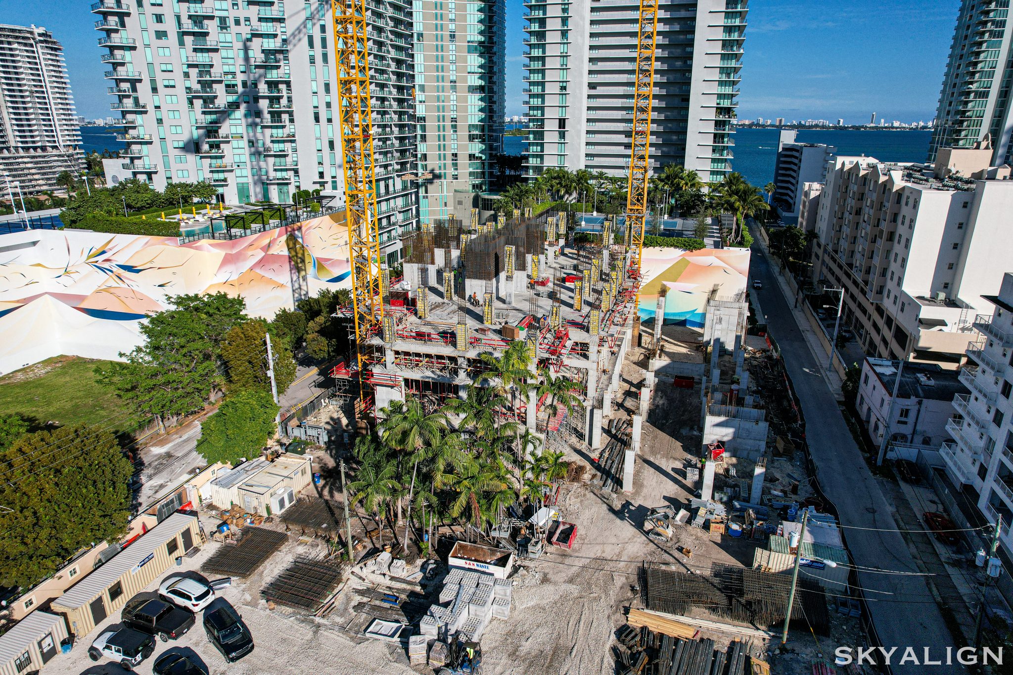 Metro Edgewater's Concrete Superstructure Continues Ascent At 452 NE ...