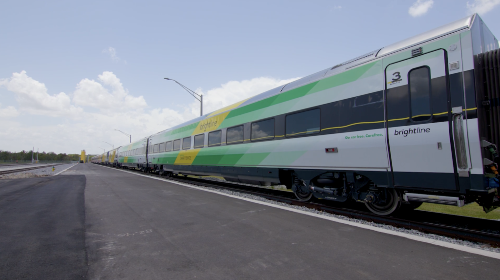 Brightline Orlando Welcomes Two New Trainsets, Bright Pink 2 and Bright ...