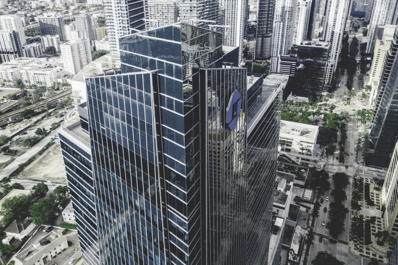 Bilzin Sumberg Renews Lease At Rilea Group's 35-Story 1450 Brickell ...