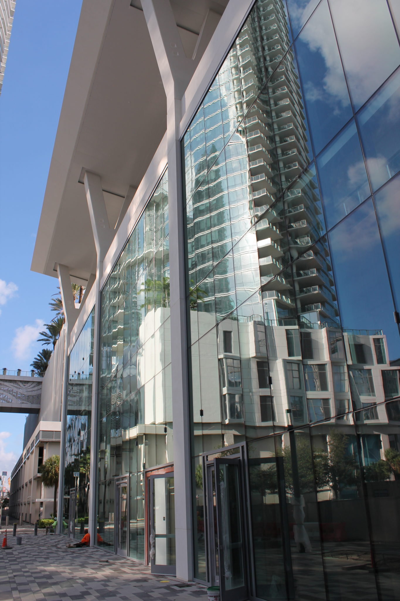 Miami Worldcenter Delivers 80,000-Square-Foot ‘Jewel Box’ Retail ...