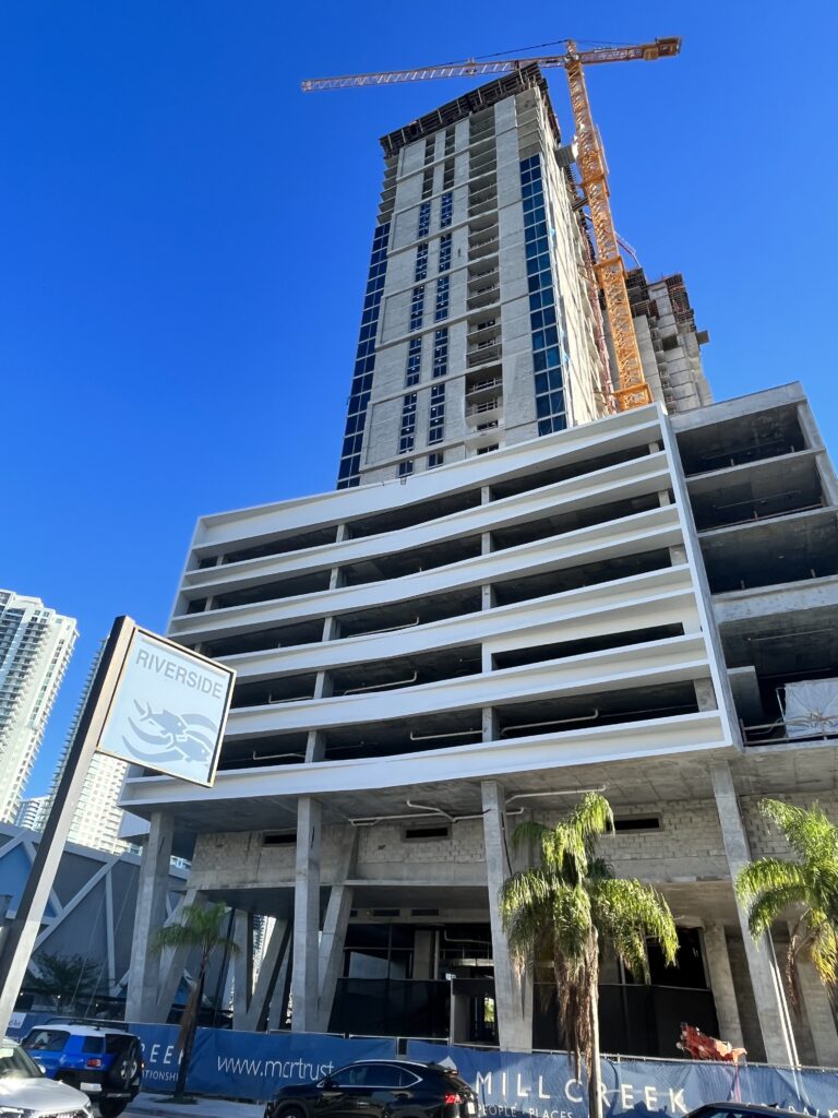 Nichols Architects-Designed 36-Story 'Modera Riverside' Tops Out At 300 ...