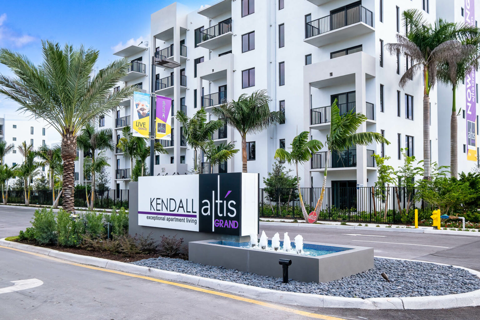 Developer Delivers 342-Unit Luxury Apartment Community in Miami's ...