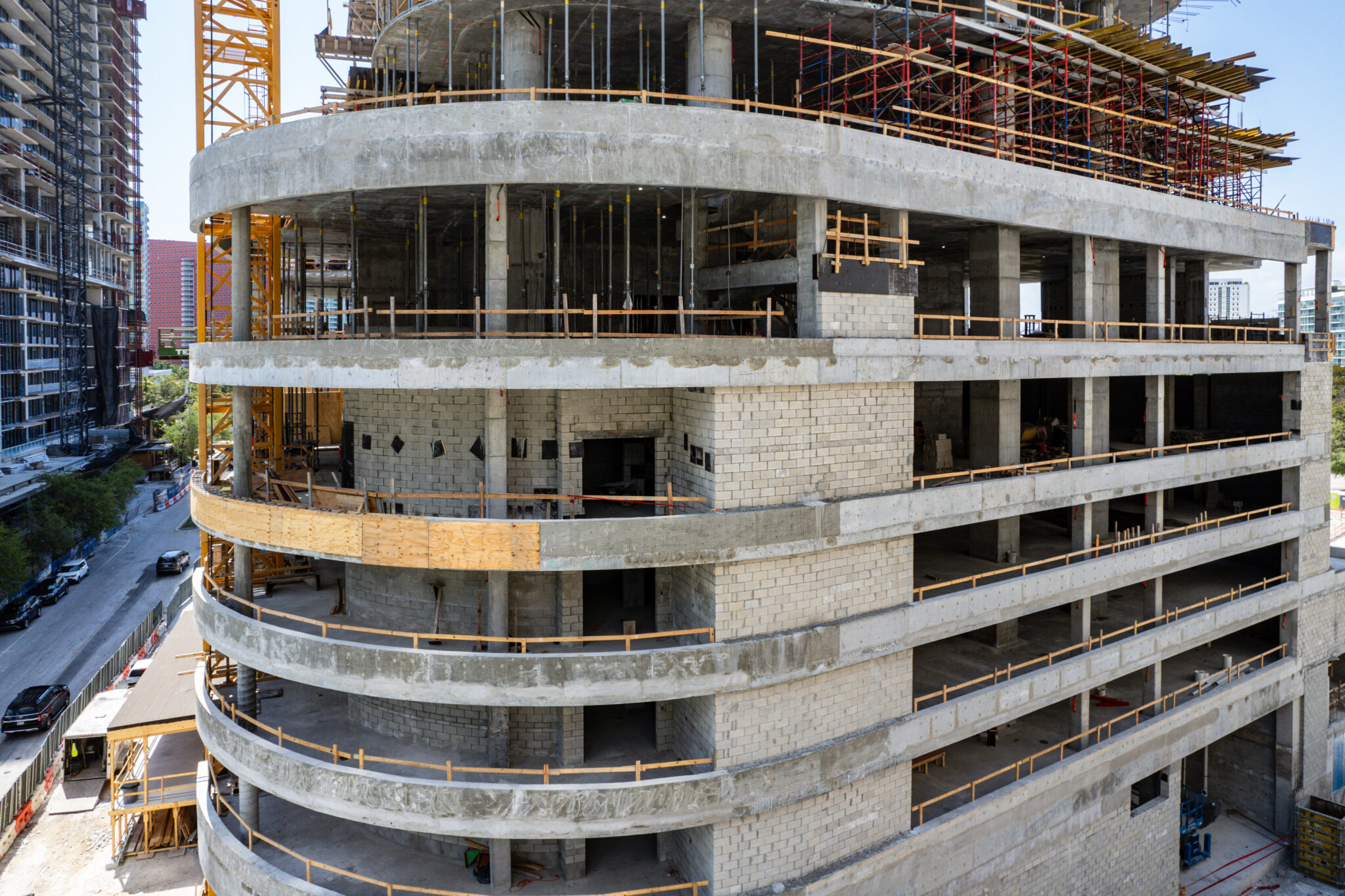 Construction Reaches Residential Levels On 80-Story Cipriani Residences ...