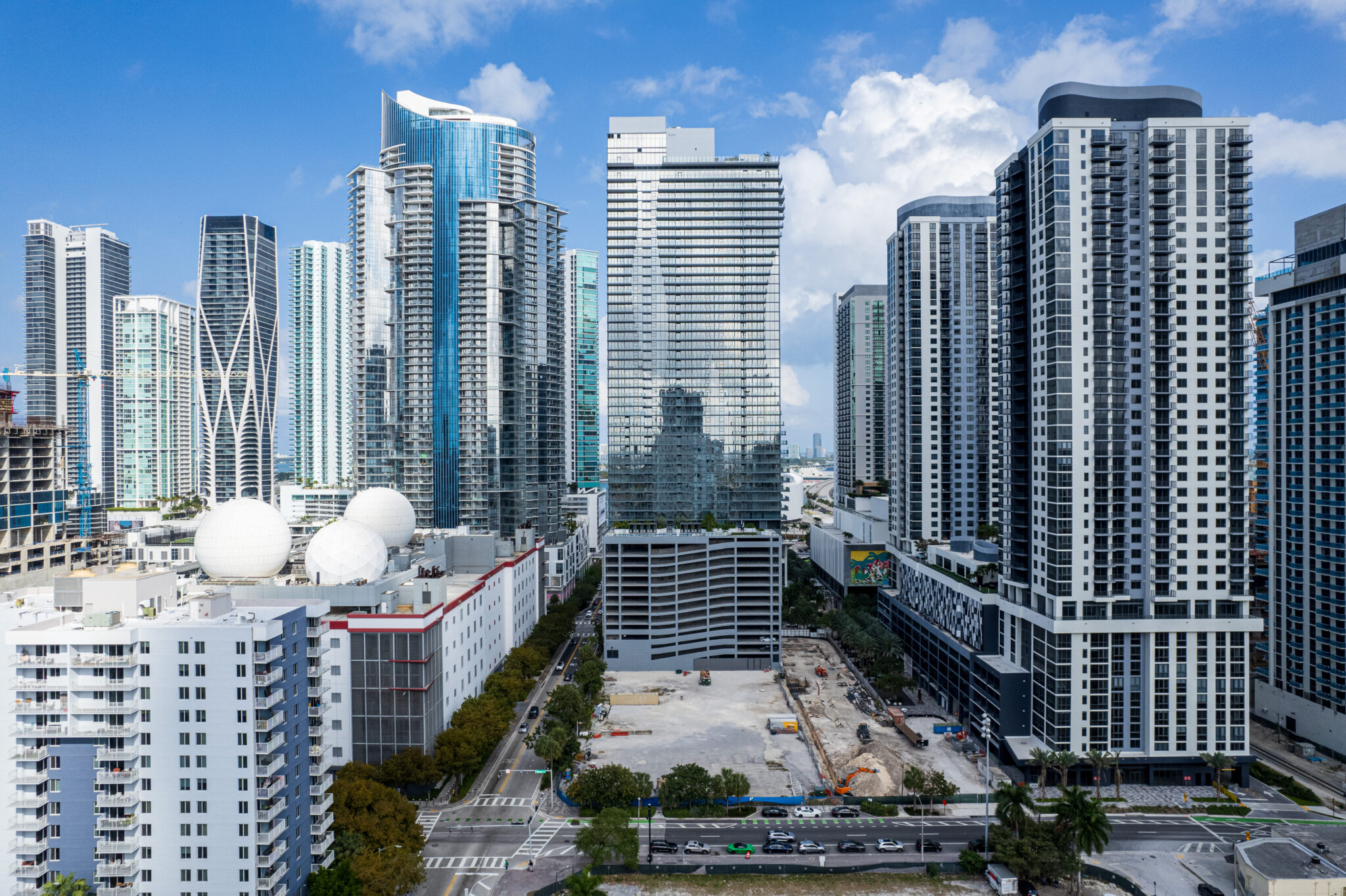 Miami World Tower 1 Completes Construction, Rising 53-Stories in ...