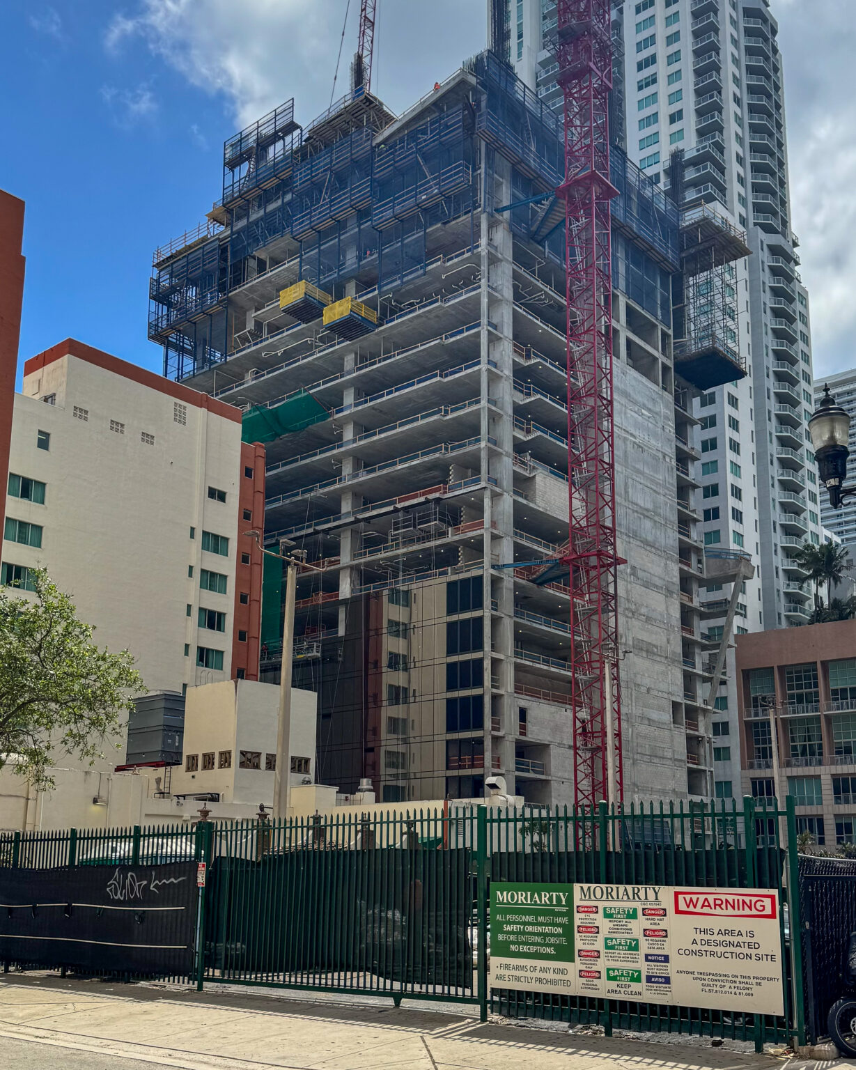 Construction Rises Higher on the 100-Story Waldorf Astoria Hotel ...