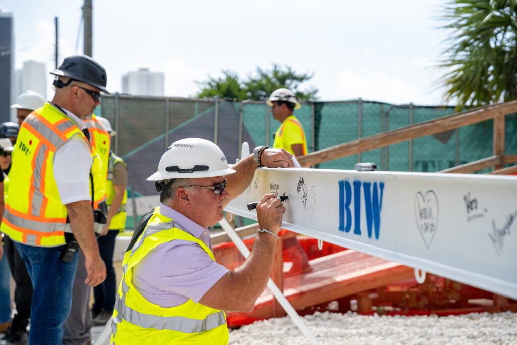 Construction Tops Off on 427-Unit Excel Miami in the Arts ...